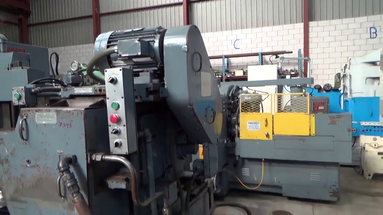 Gleason 726 bevel gear shaping machine - YouTube