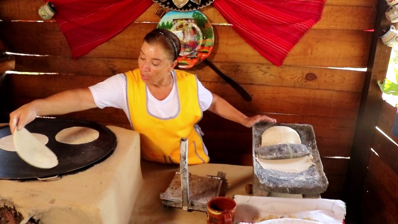 como hacer raspadas tostadas naturales - YouTube