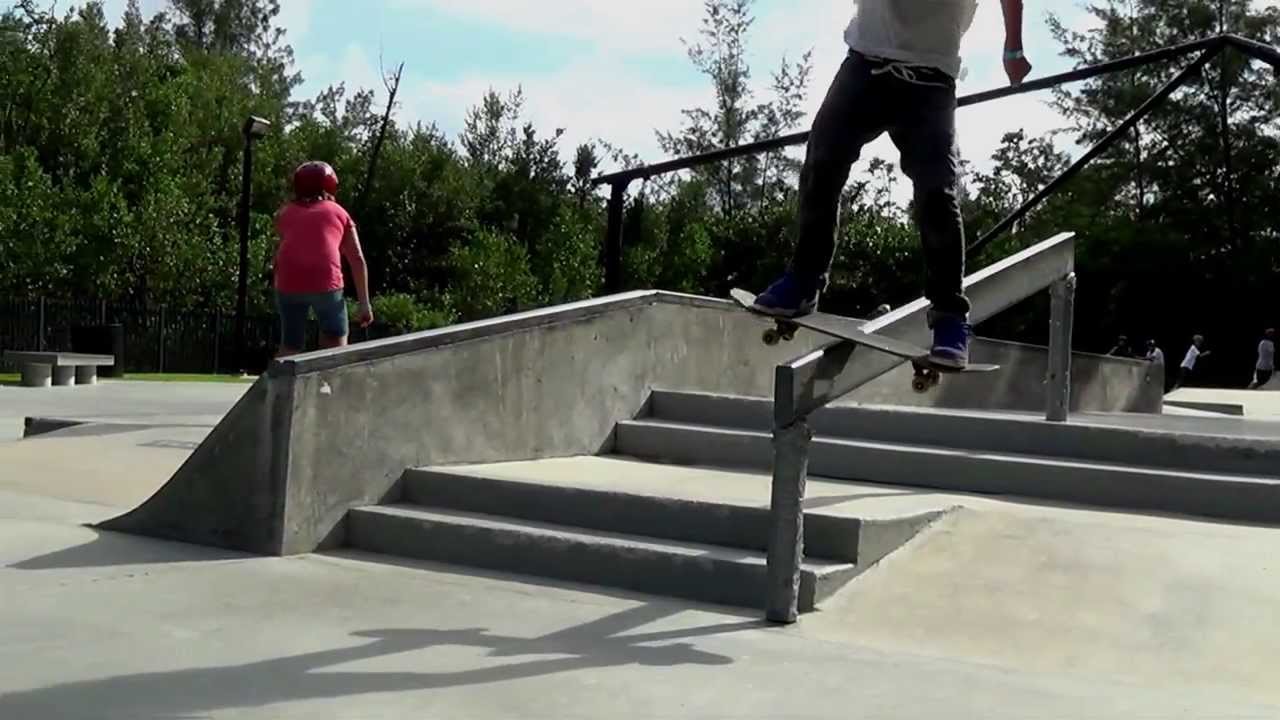 jonathan short clip - YouTube