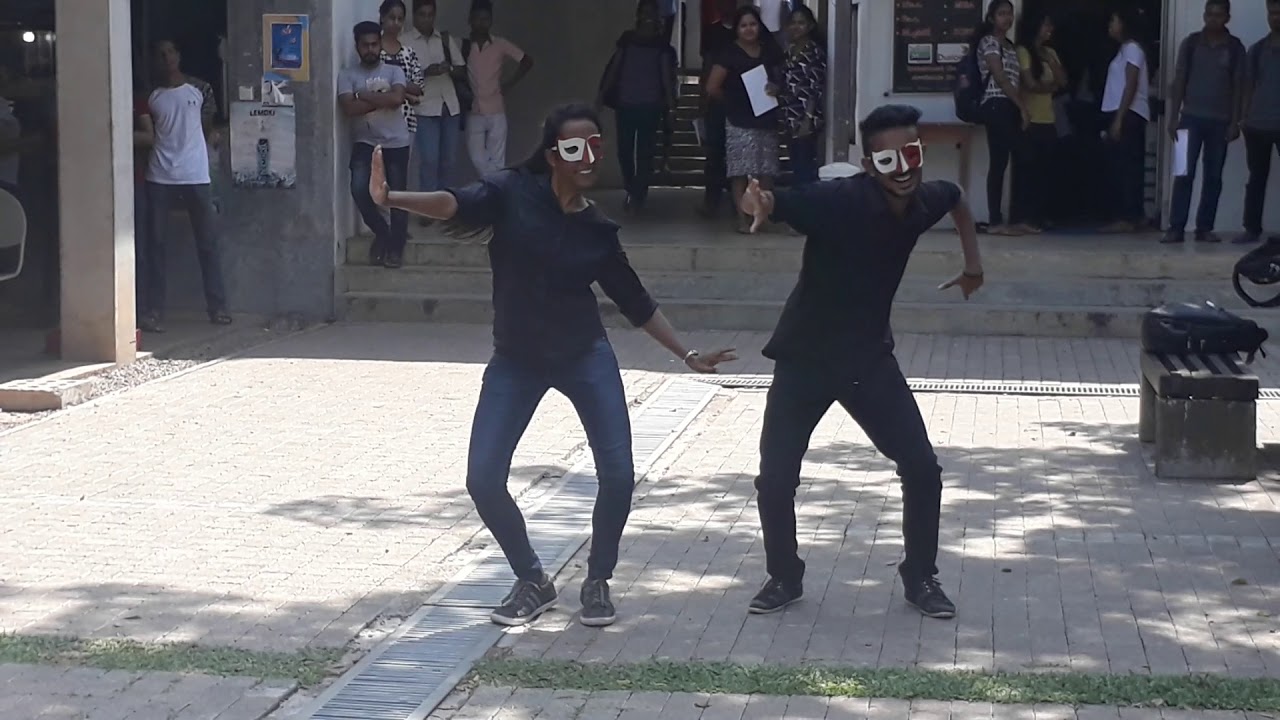 Gigum 2018 flash mob 2 - YouTube