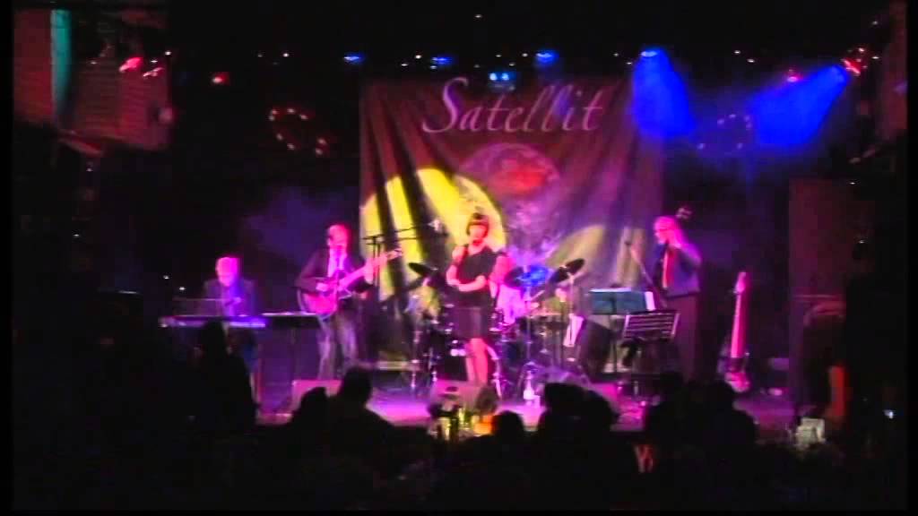 Clare Bonham Summertime Live 2014 - YouTube