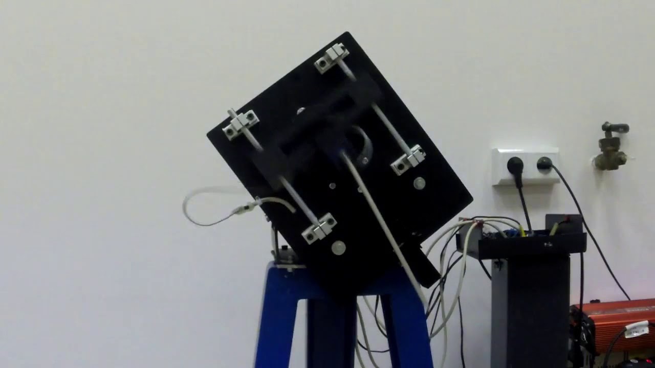 Kapitza pendulum - 360-degree transition - YouTube