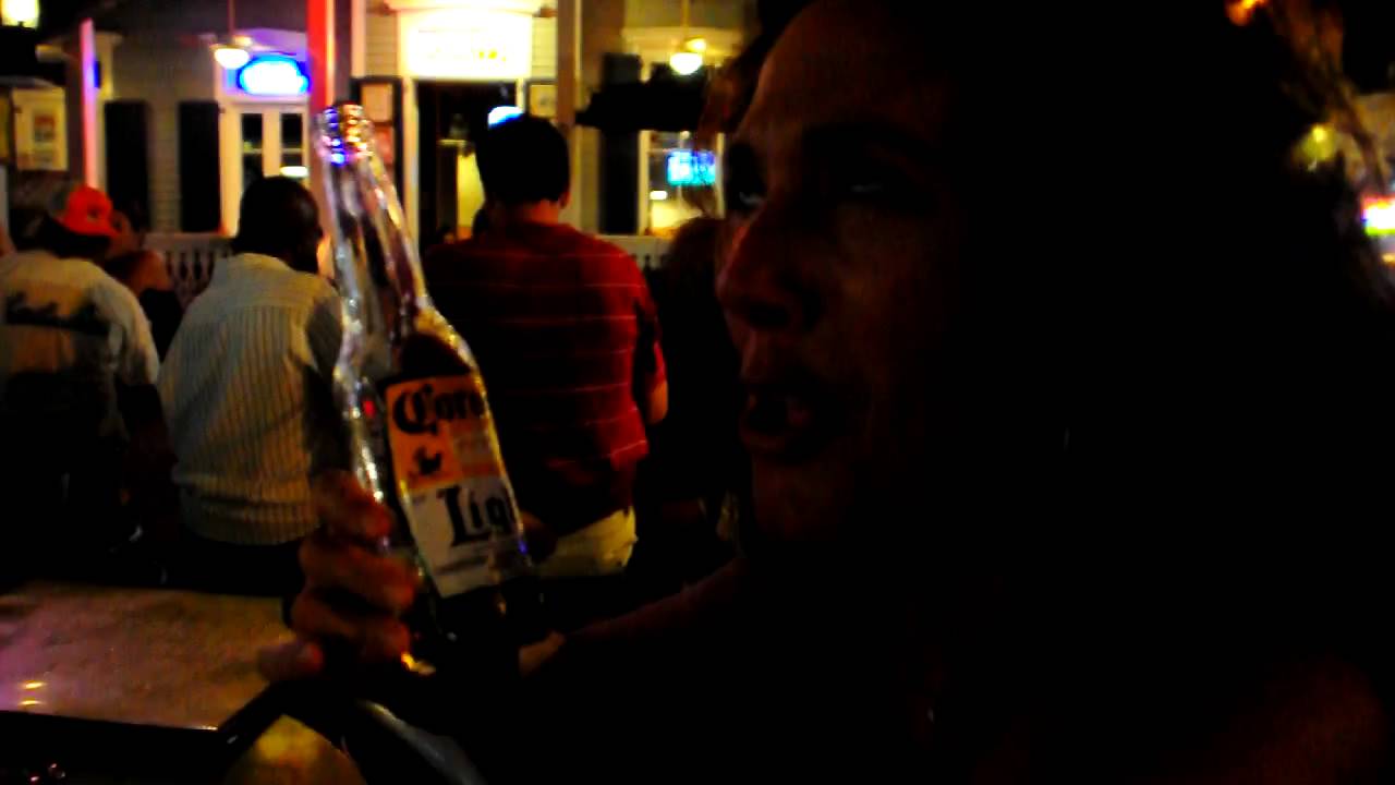 Key West Flying Monkey - YouTube