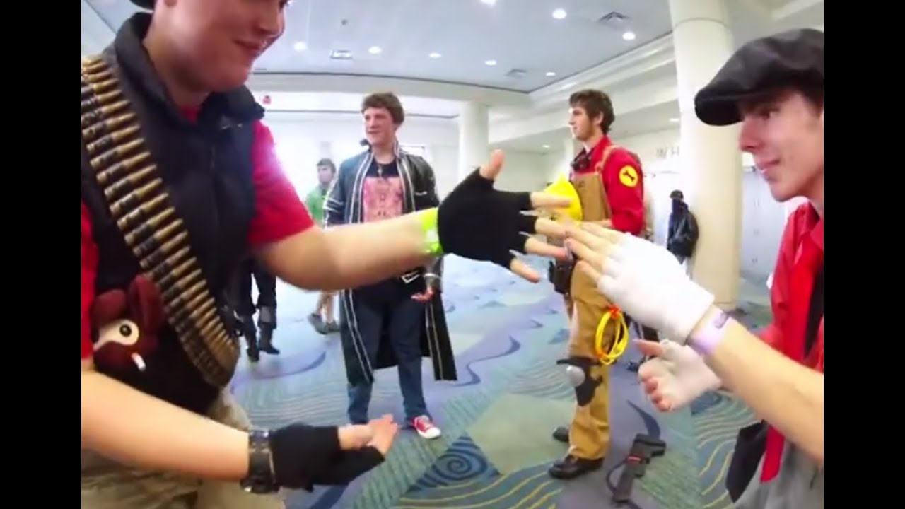 MegaCon 2015 - TF2 cosplayers - YouTube