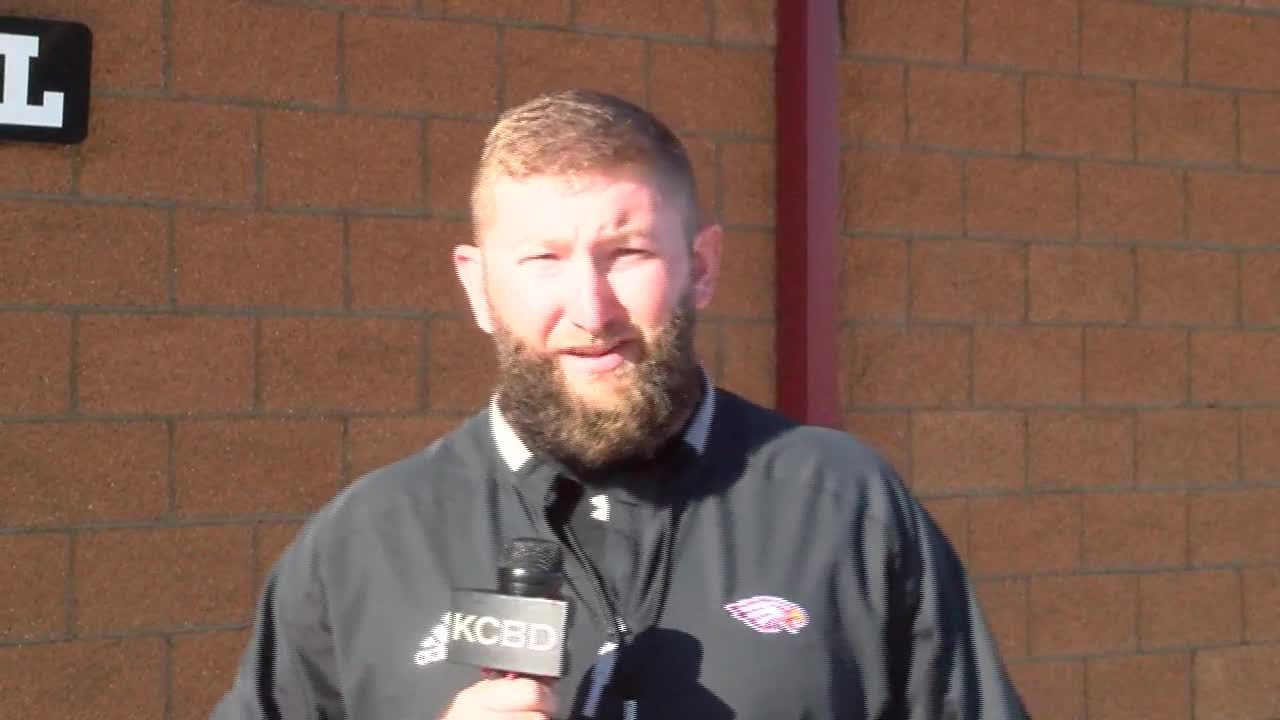 Roosevelt promotes Carter Robinson to Eagles' head football coach - YouTube