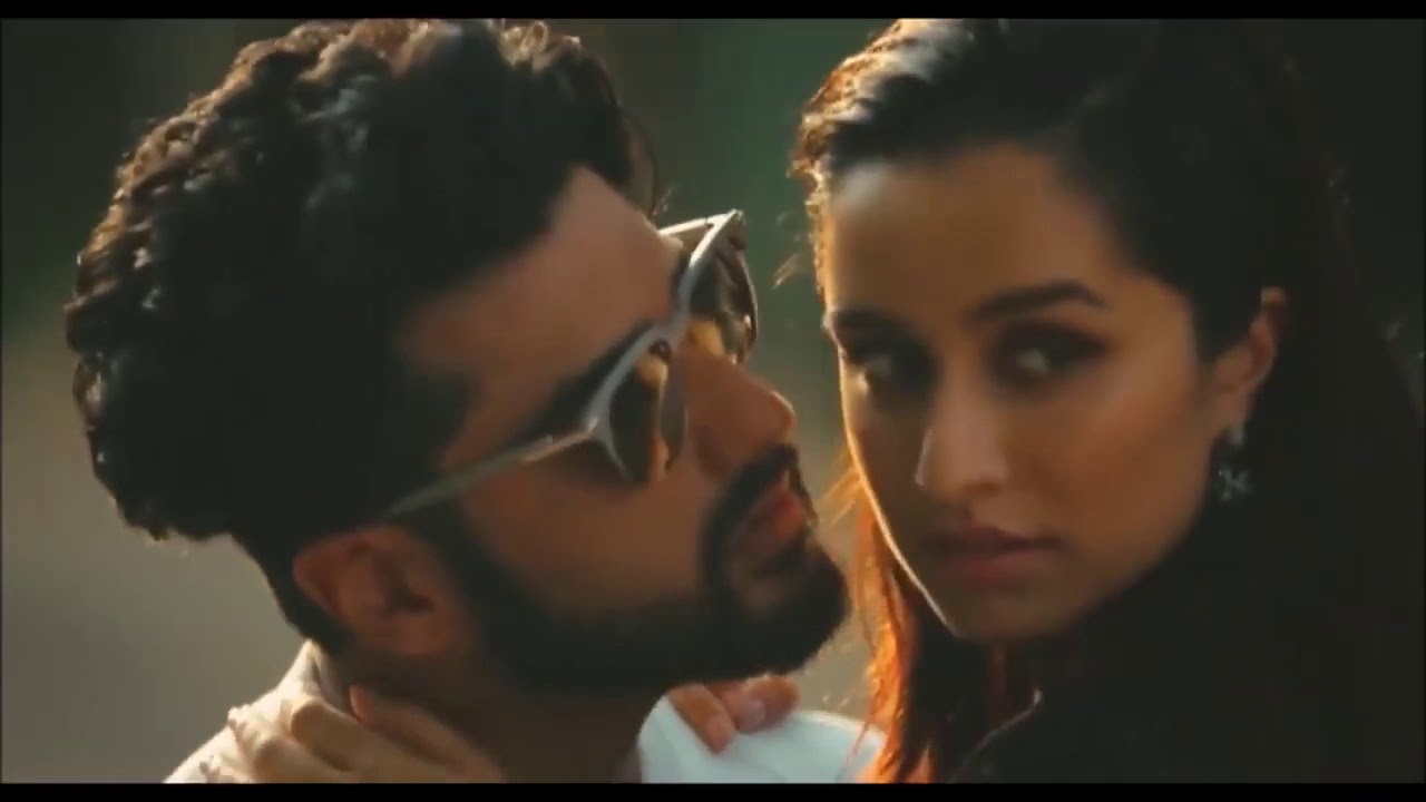 Sharadha Kapoor Hot Kissing Scene Youtube
