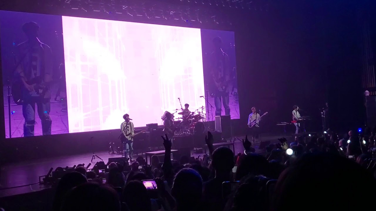 190920 Day6 Gravity World Tour / Dallas, TX / Intro + Best Part - YouTube