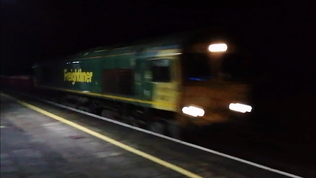 30/01/23 - Class 66 - 66??? T&T 66587- Llanfairpwll to Crewe Basford ...
