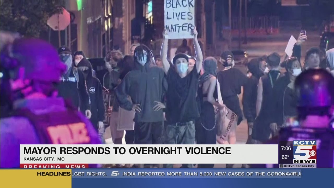KC Mayor Quinton Lucas responds to overnight violence - YouTube