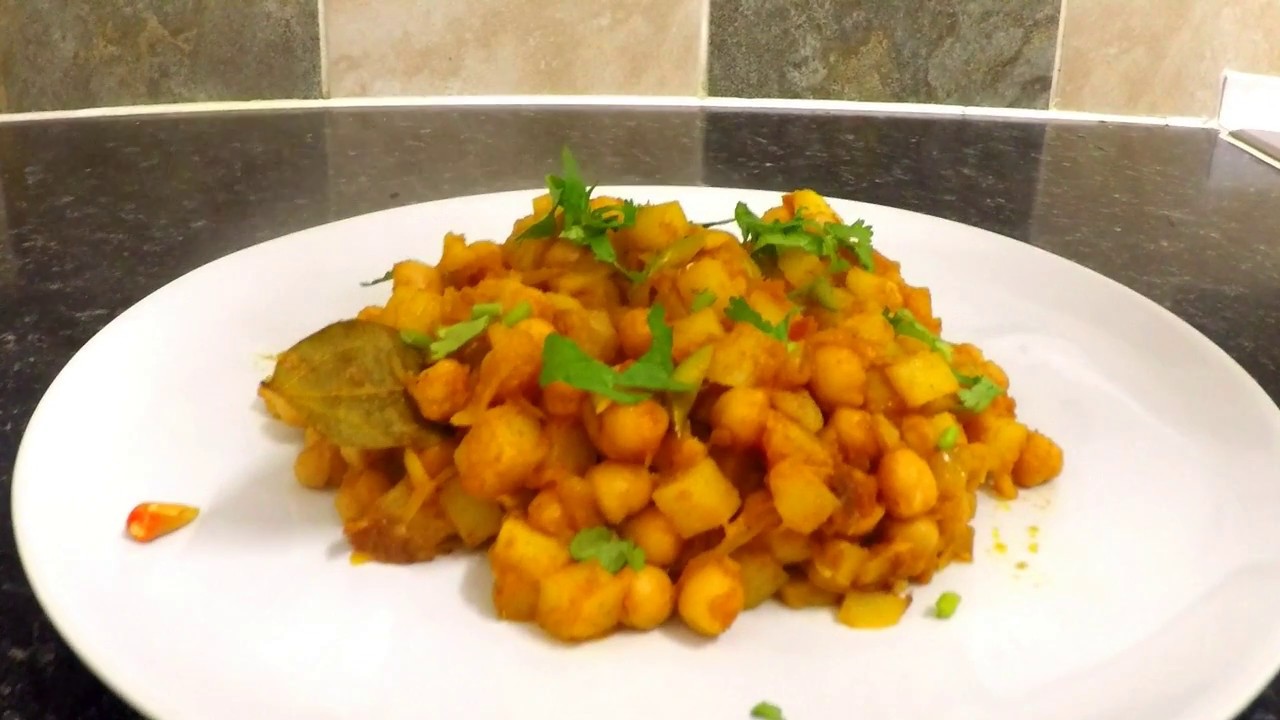 How to make Aloo Chana at Home - YouTube