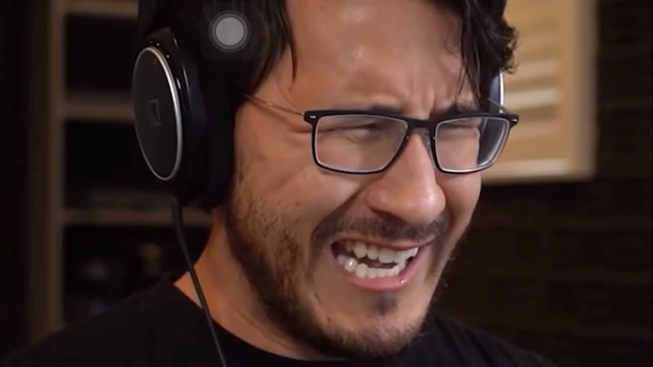 Hello Everybody My Name Is Welcome(Markiplier Clip) - YouTube