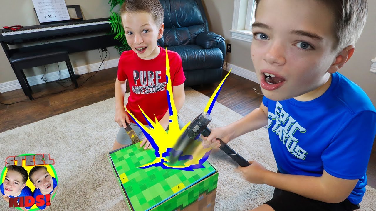 Minecraft Block Battle! Who Can Break Open The Mystery Minecraft Block ...