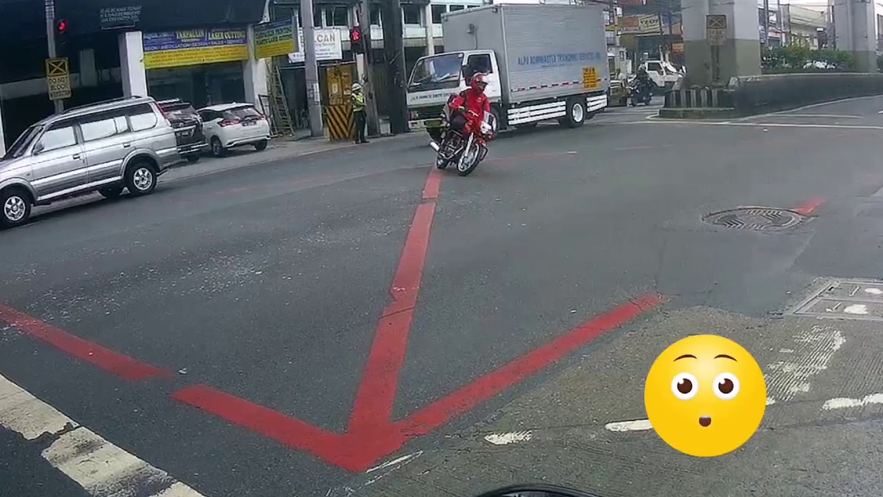 Bengking Bengking Food Express Delivery 😶 | KFC Rider - YouTube