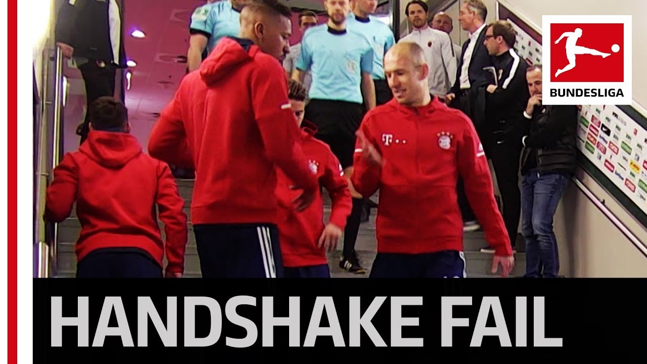 Robben & Boateng's Secret Handshake Fail - YouTube