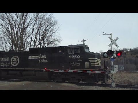 NS 9250 Operation Lifesaver CP 580 East (3-14-2020) - YouTube