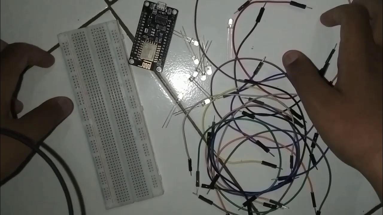 tugas membuat lampu traffic light di arduino (lampu merah) - YouTube