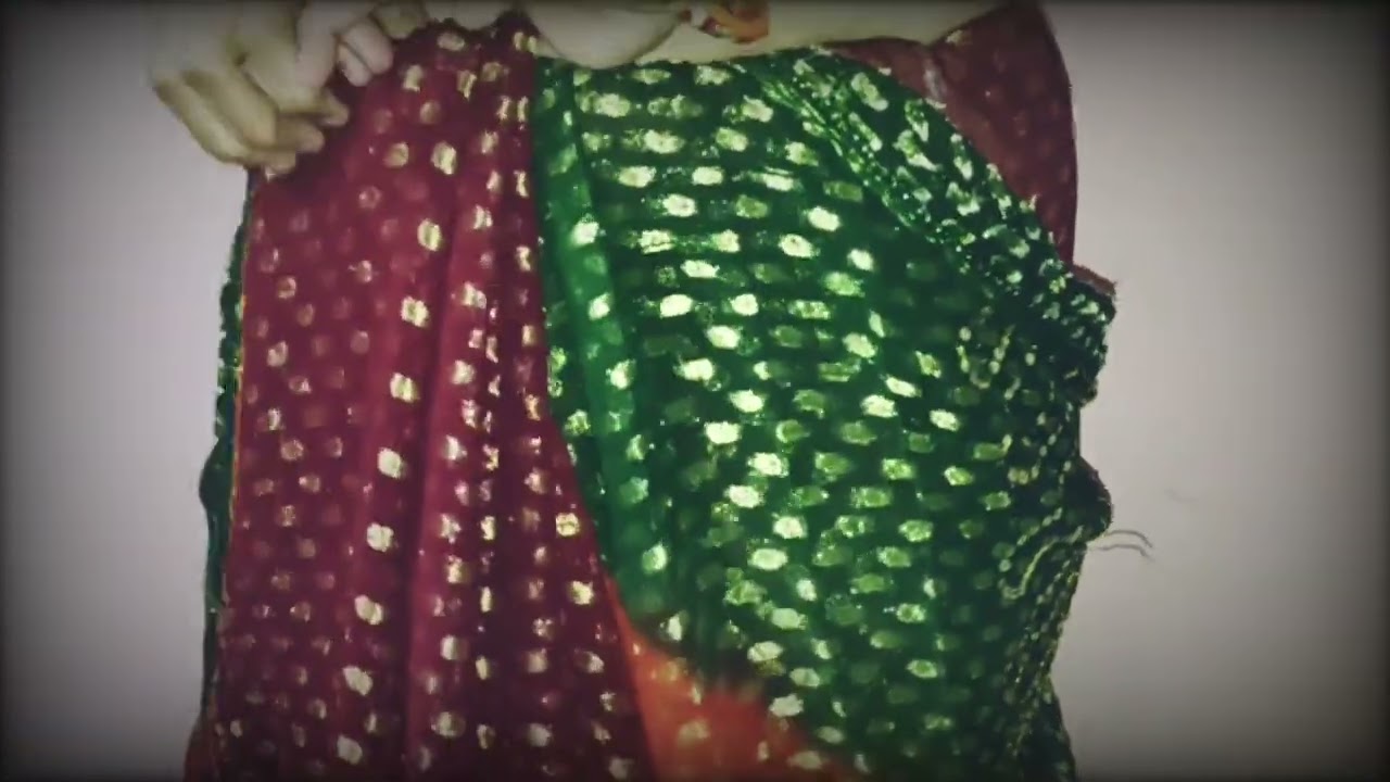 Beautiful Women's Fashion Concept - Bangali Sari Pora Stylish -Neeti's ...