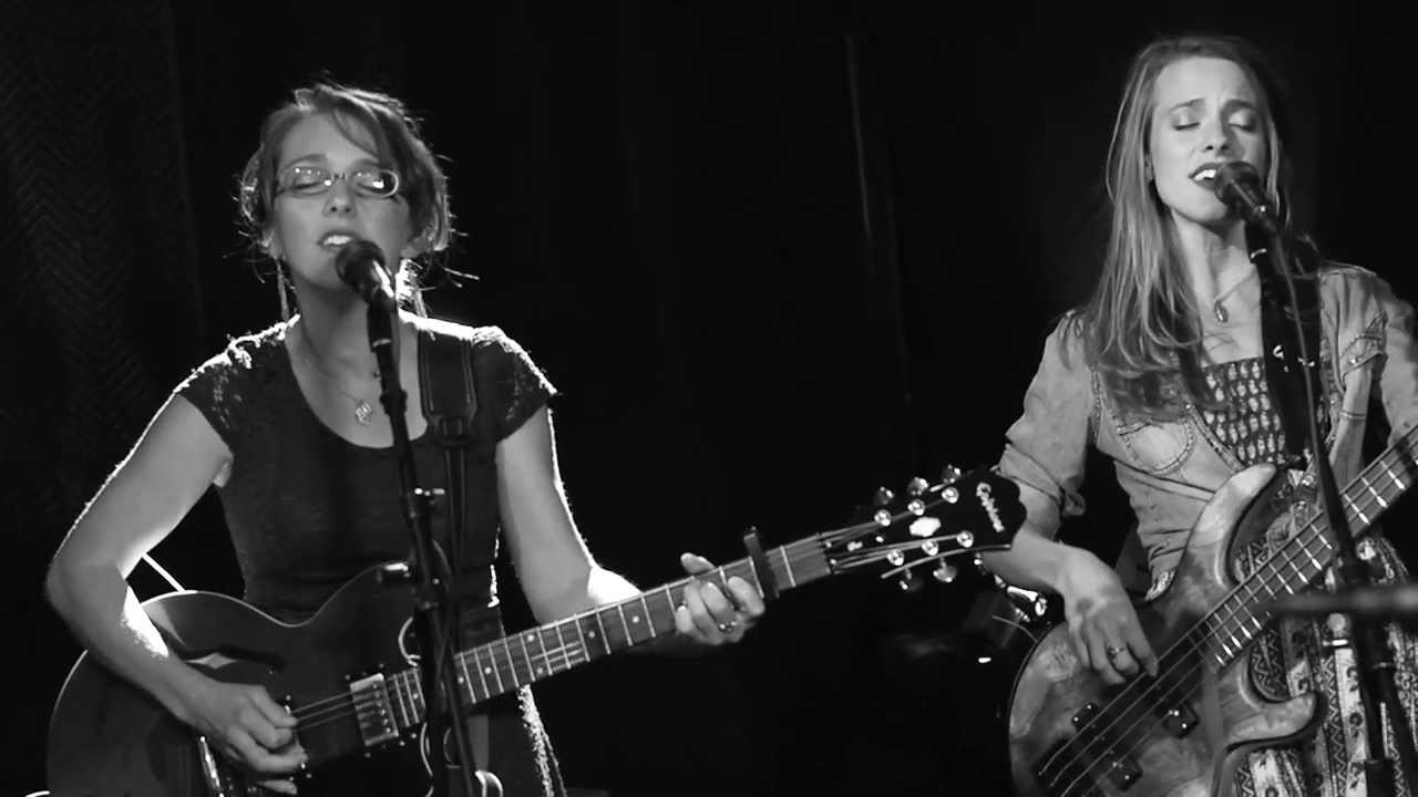 L'Angelus "River Road" live in studio - YouTube