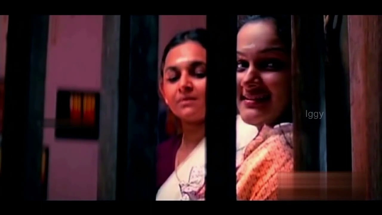 Kaithapoo Manamenthe Chanchalaakshi - Sneham - YouTube