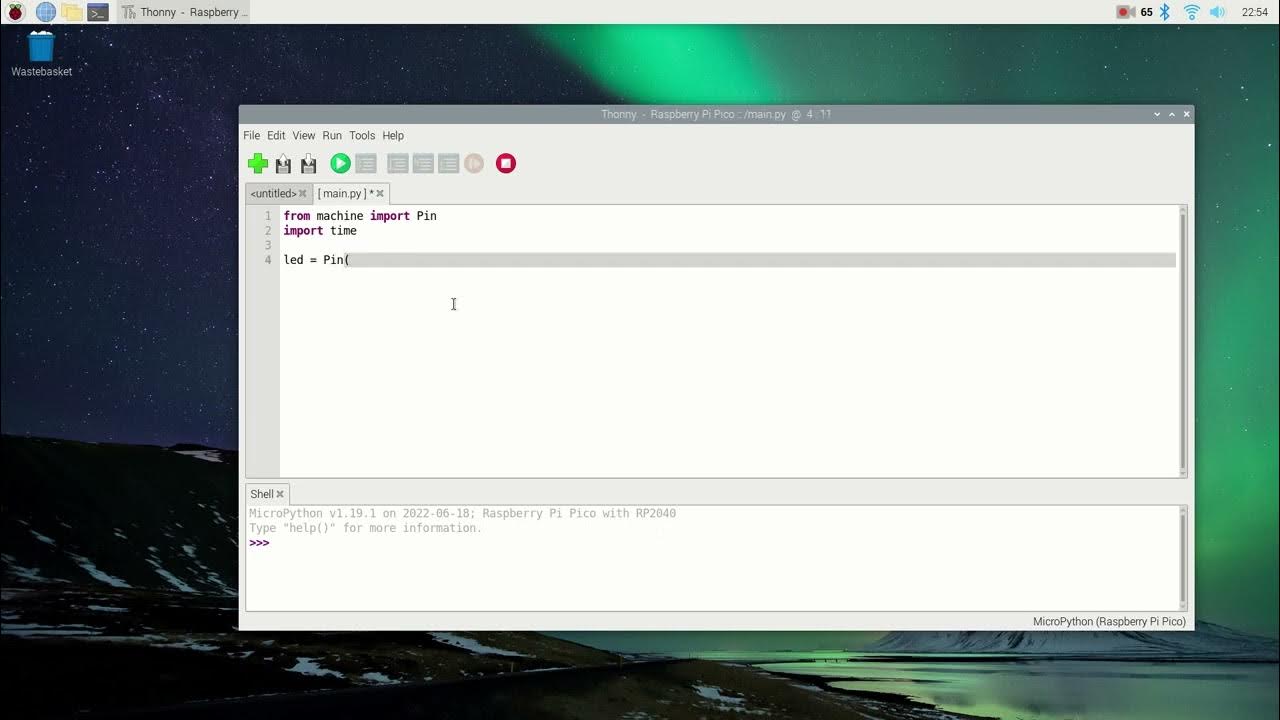 Raspberry Pi Pico with MicroPython - Blinking LED - YouTube