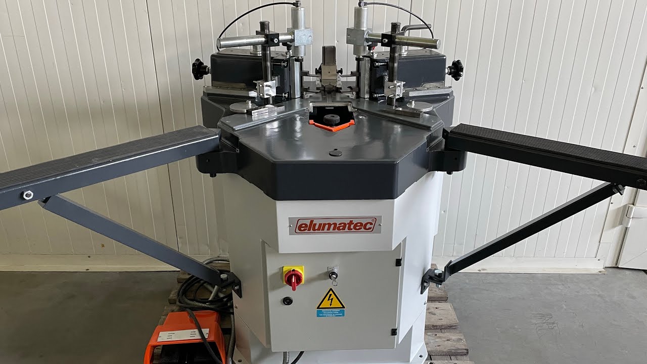 Elumatec EP 124 CORNER CRIMPING MACHINE - YouTube