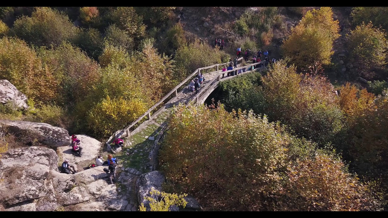 ΕΚΔΡΟΜΗ ΣΤΑ ΓΕΦΥΡΙΑ ΤΟΥ ΑΧΛΑΔΟΧΩΡΙΟΥ 4K - YouTube