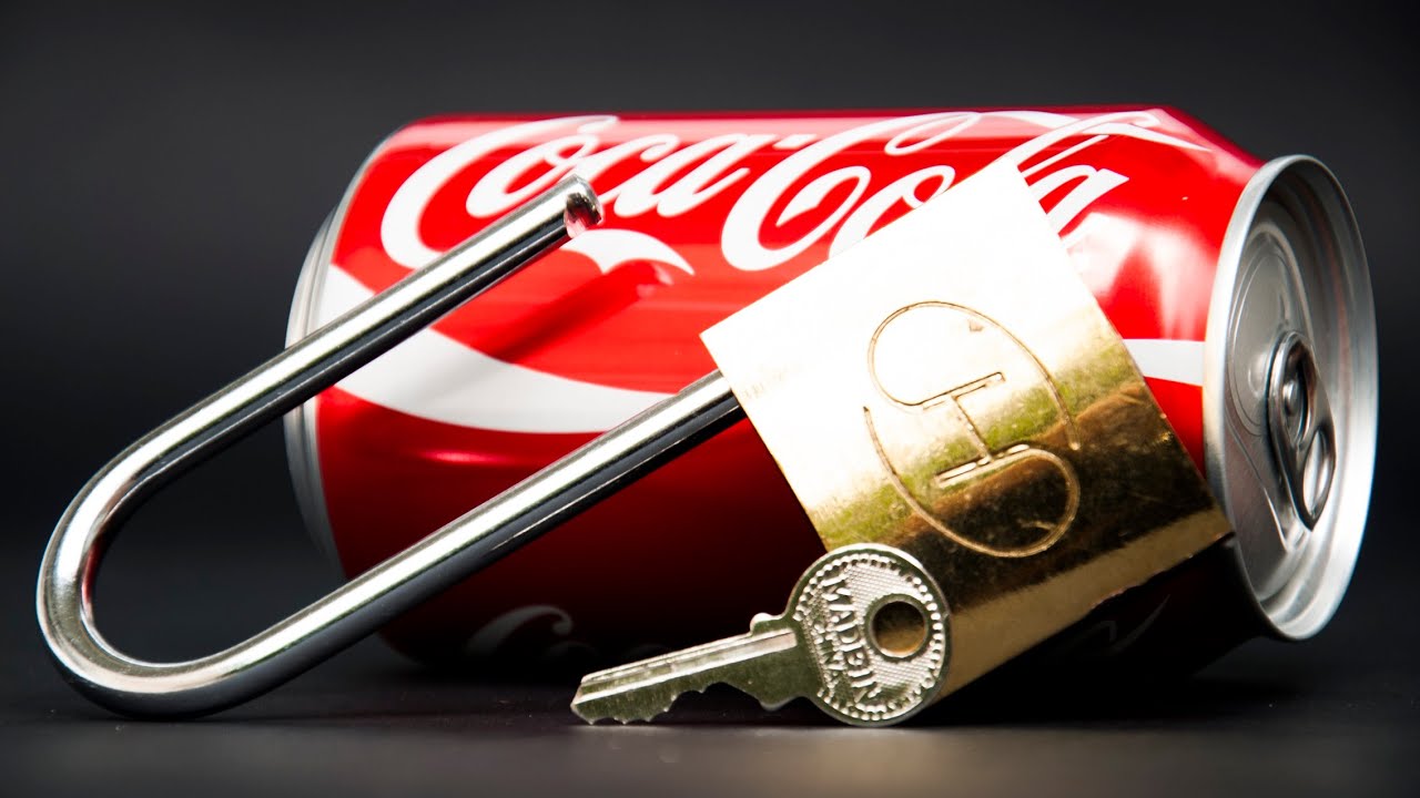 How to Open a Padlock with a Coca Cola Can - YouTube