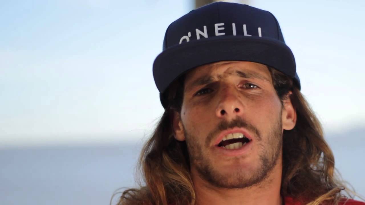 Sebastián Olarte - Escuela de Surf - SEMM - YouTube