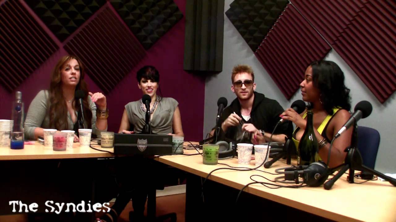 The Syndies - Elliot Zimet - YouTube