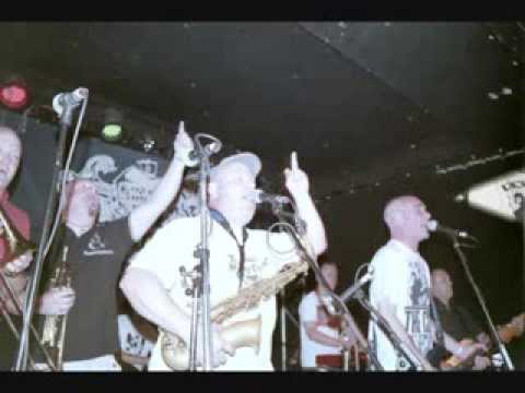 Theresa - TOO MANY CROOKS - YouTube