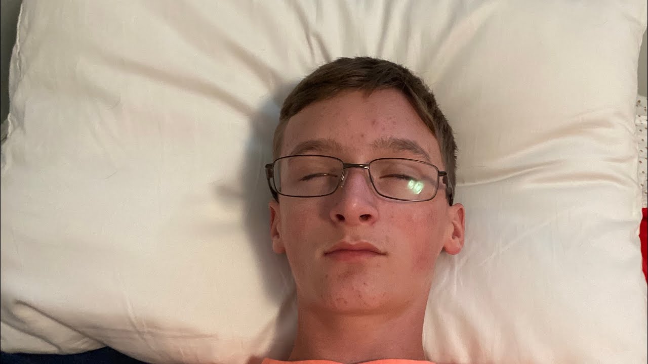 10 Tingly ASMR Triggers! - YouTube