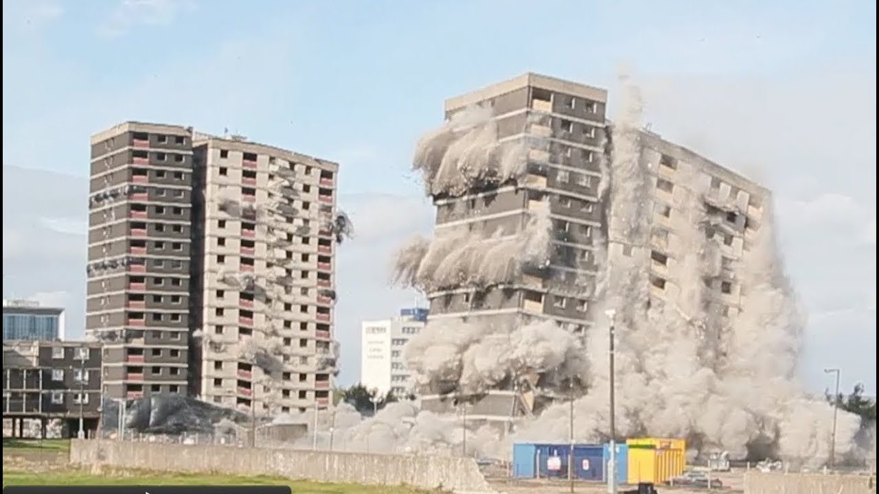 Building Demolition in Developed Vs Underdeveloped Countries - YouTube