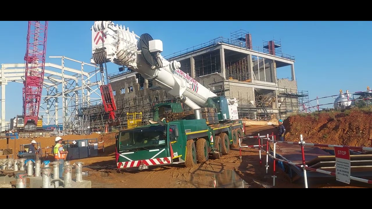 Liebherr LTM 1250 - YouTube