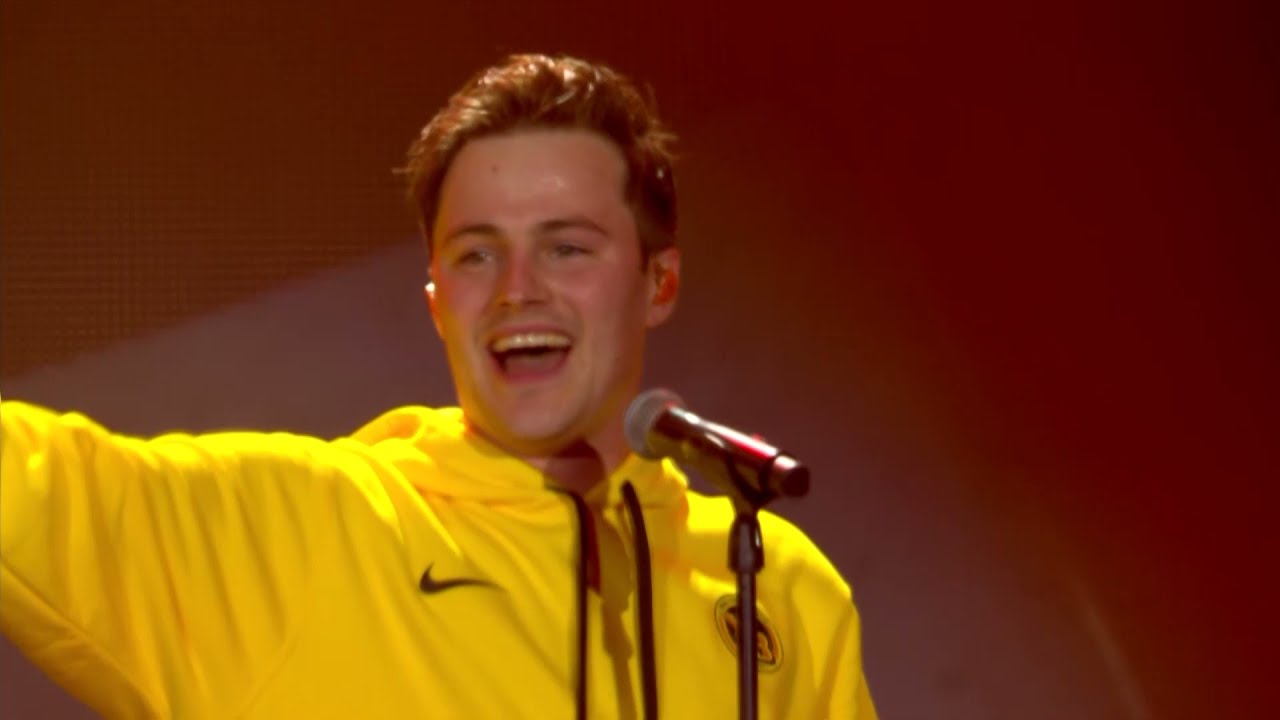 Tom Gregory live at Energy Air Bern - YouTube