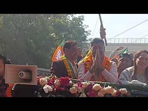Delhi Adarsh Nagar se jeet ka jasn manate hue Rajkumar Bhatia 🙏 ️ # ...