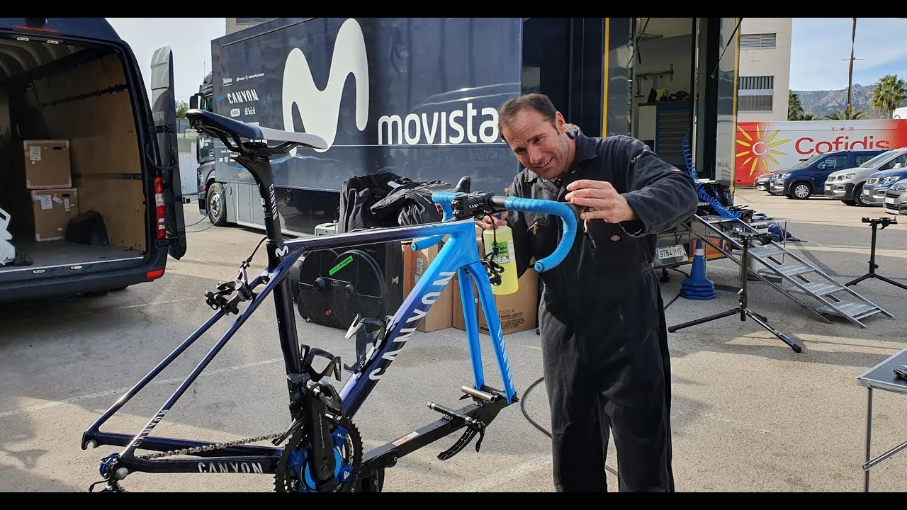 Morgan Blue Bio Bike Cleaner - YouTube