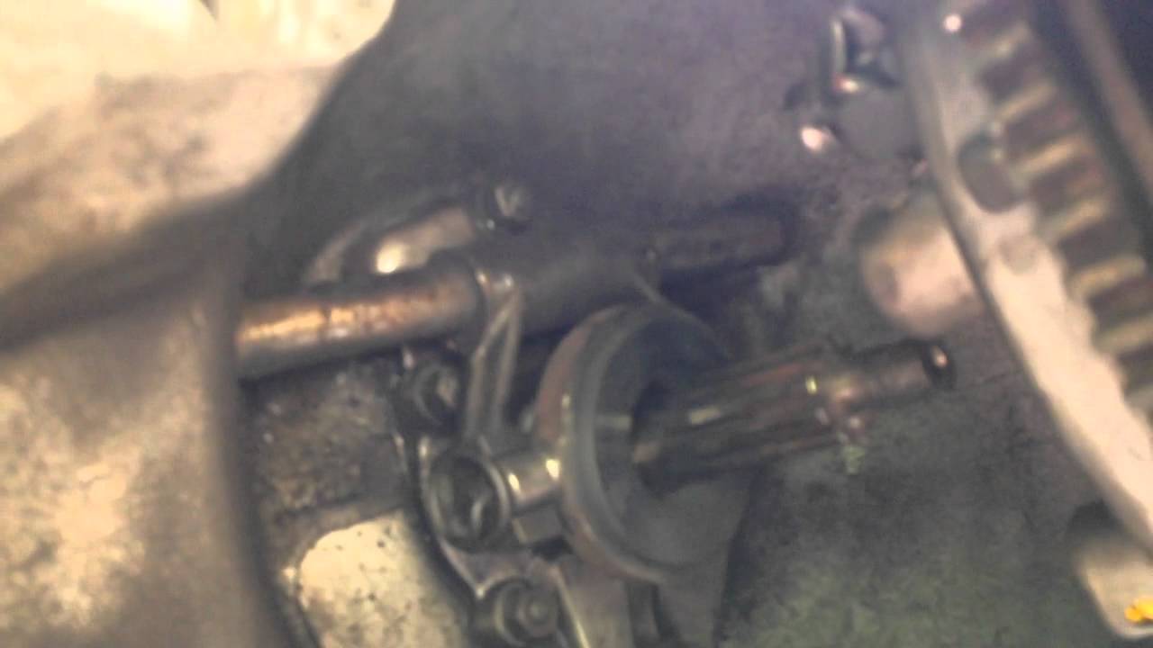 Reliant Rialto Clutch Pin Replacement part 2 - YouTube