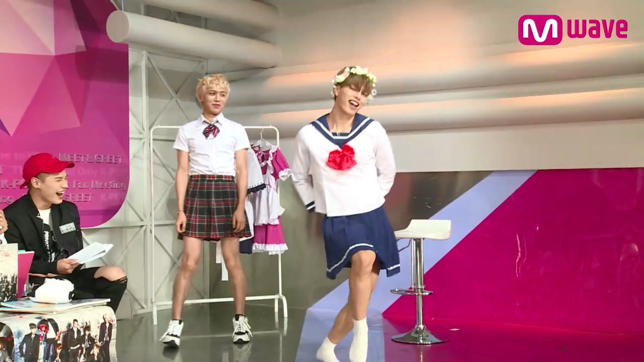 24K Dances to GFriend in School Uniforms [MEET&GREET] - YouTube