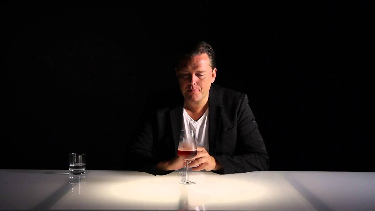 Champagne Henri Abelé - Le Sourire de Reims 2003 - Brut Rosé - YouTube