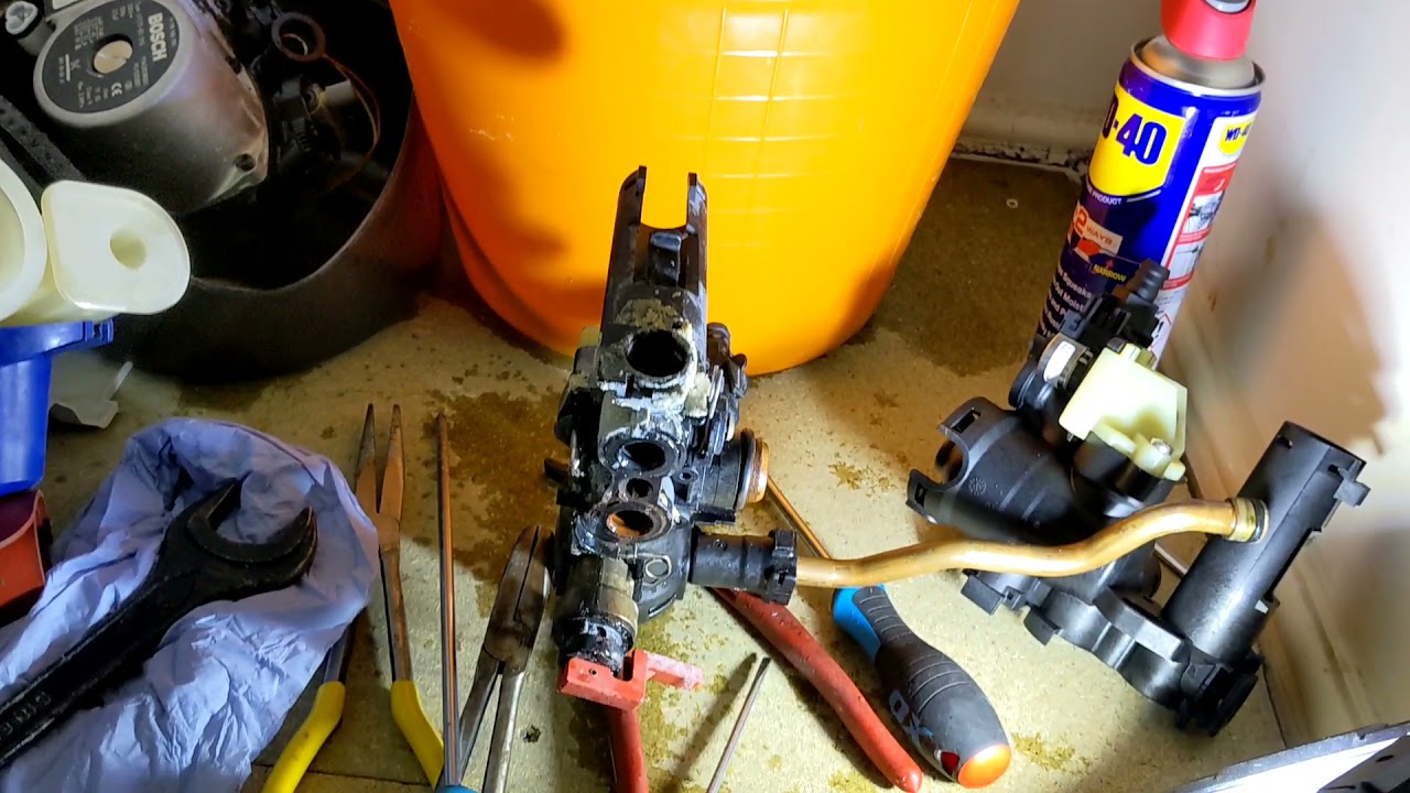 Worcester Bosch right hand block change - YouTube