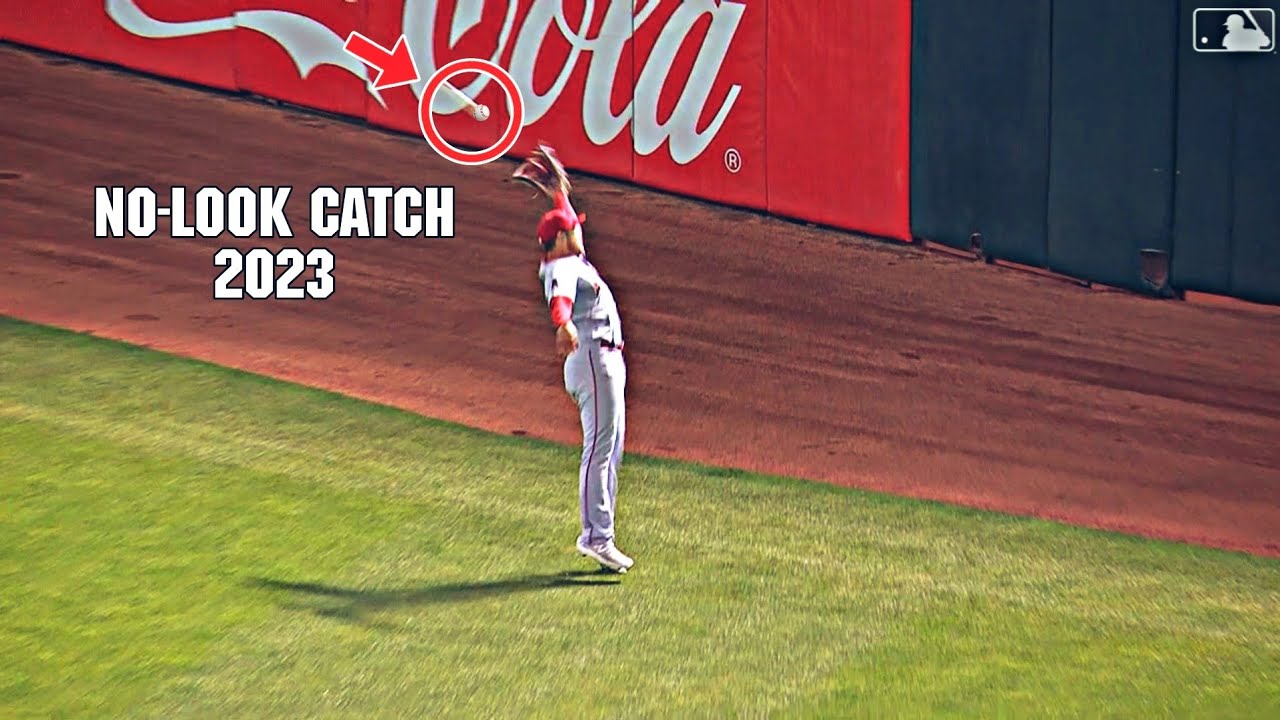 MLB | UNREAL NO-LOOK Plays - BEST COMPILATION - YouTube
