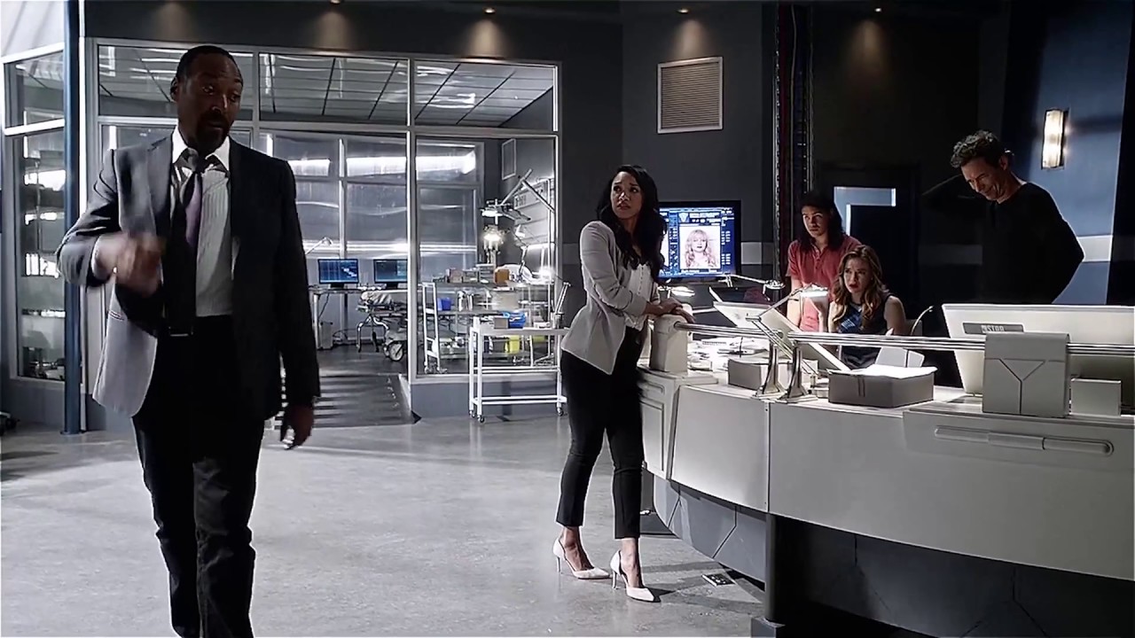 The flash 3x04 #6 mirror mister is powers scene (ultra 4k HD) - YouTube