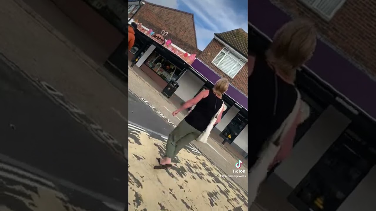 Rustington Walk: Town Centre - YouTube