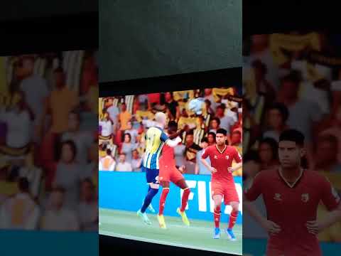 FIFA22 Atilla Szalai ile Uçarak Kafa Golü Atmak | #szalai #footballskills