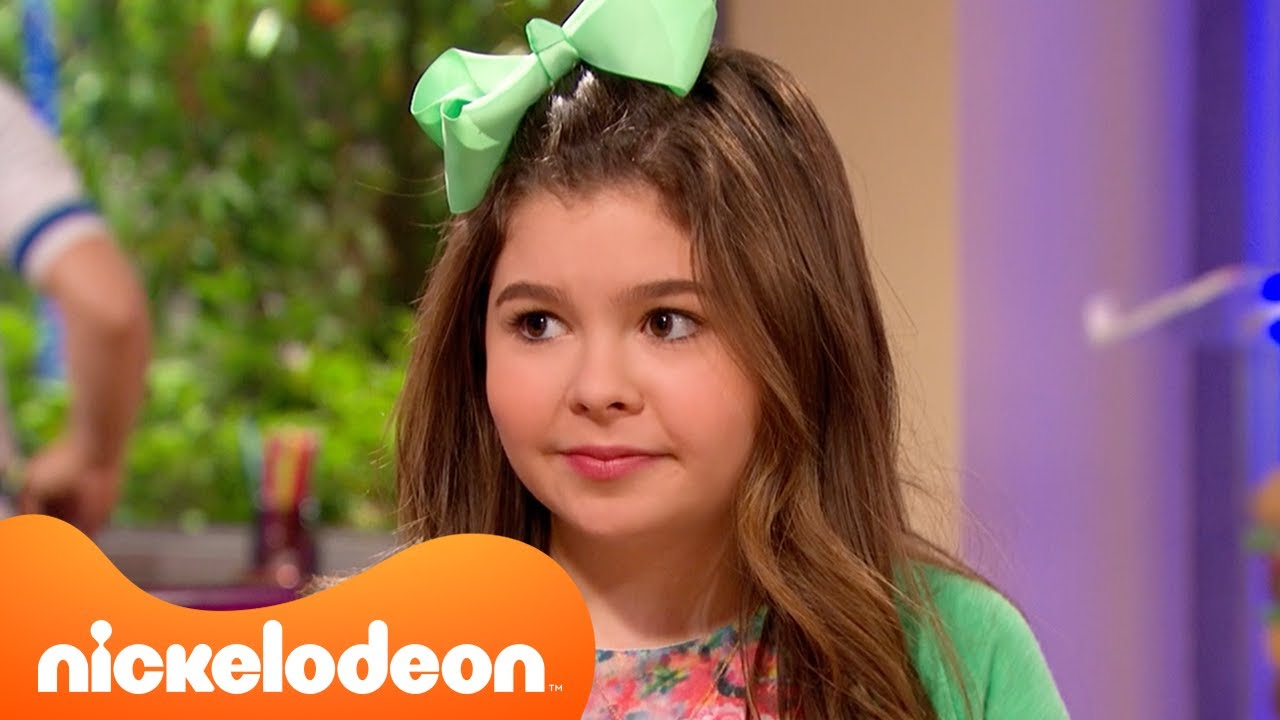 I Thunderman | Nora cerca di diventare una bambina forte 😎 | Nickelodeon Italia - YouTube