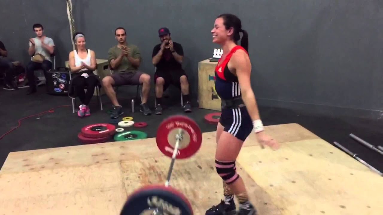 Jessica Lucero Clean & Jerk 110kg at 58kg Bodyweight - YouTube