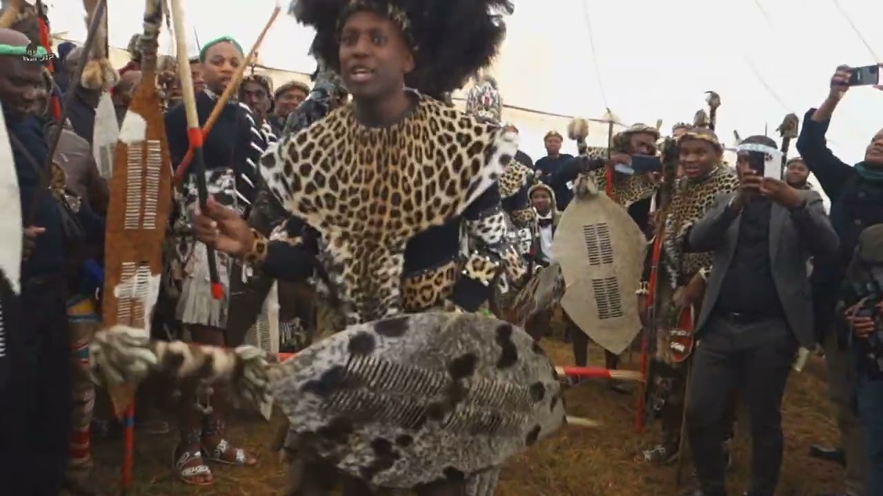 DEDANI MABHUNU MKHIZE UYAGIYA #ZULU #ISIXAXA #AMABUTHO #MBUMBULU #IJADU ...