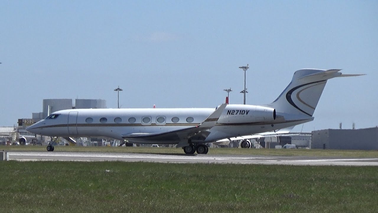 Private Gulfstream Aerospace G-VI Gulfstream G650 N271DV (cn 6133 ...