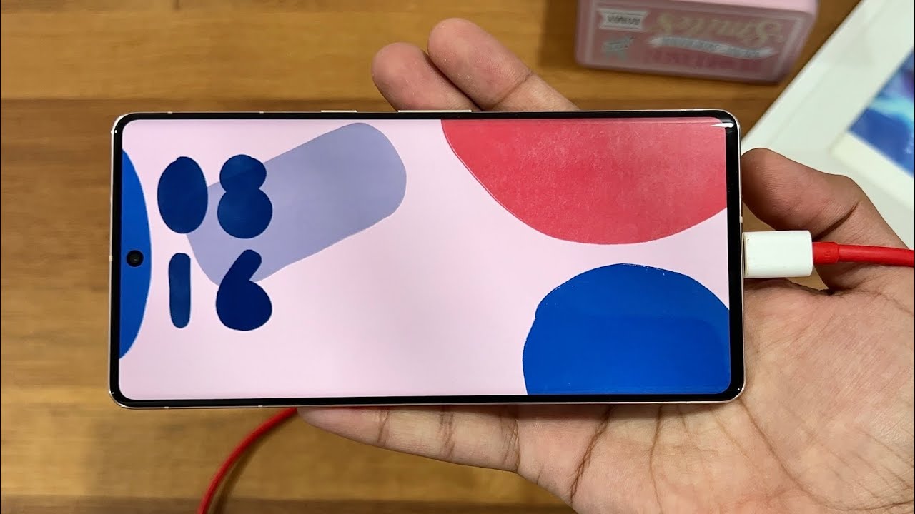 Get iOS 17 Standby / Pixel Tab Screensaver on any Android Phone - YouTube