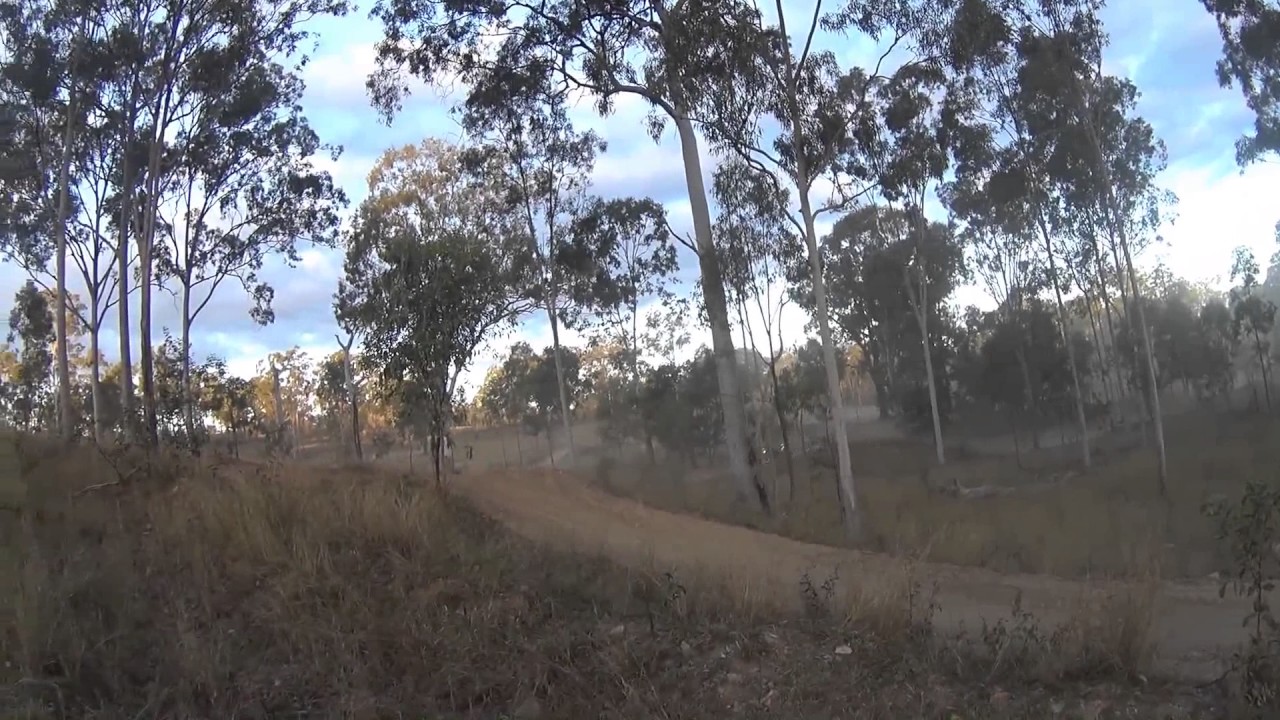 Motorbike tracks at Manar Park 4x4 and Motorbike Park Watch in HD - YouTube